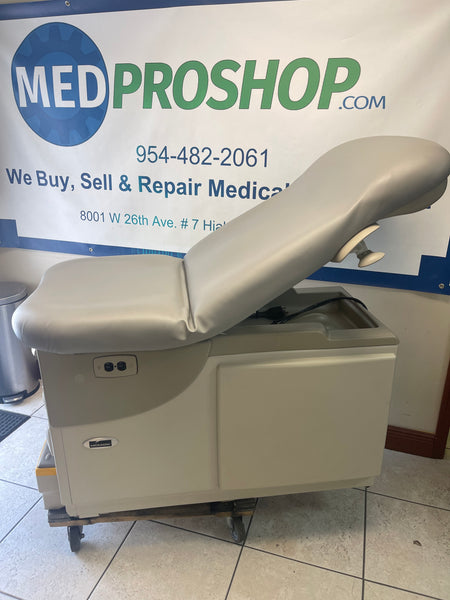 Midmark 604 Exam Table – MedProShop